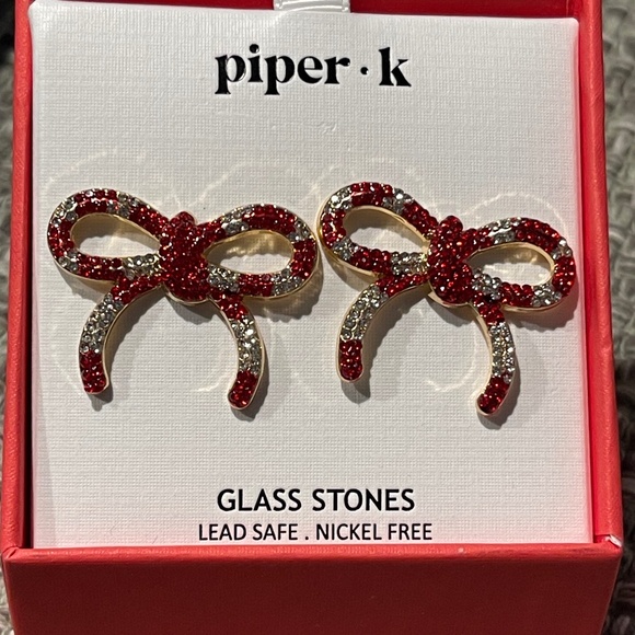 Piper K | Jewelry | Piper K Red And White Glass Stone Bow Earrings New ...